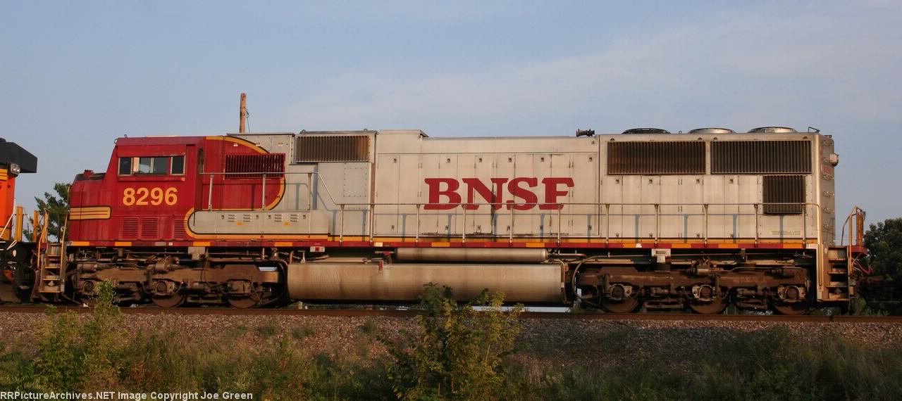BNSF 8296